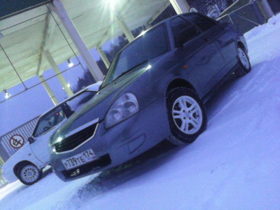 Тянем лонжерон (часть 2) + бампер рестайл — Lada Приора седан, 1,6 л ...