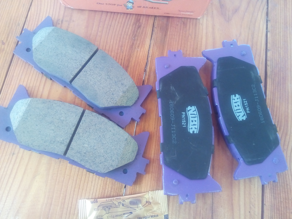 Новые колодки и детали передних суппортов — Lexus ES (XV40), 3,5 л ...