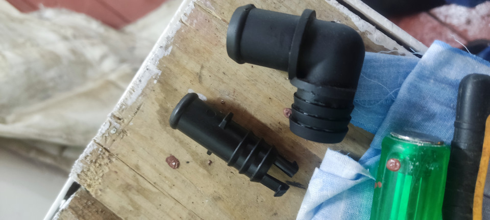 Патрубок воздушного фильтра — Chevrolet Cruze (1G), 1,6 л, 2011 года ...