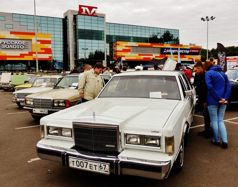 MAXIDRIVEFEST! — Lincoln Town Car I, 5 л, 1988 года | встреча | DRIVE2