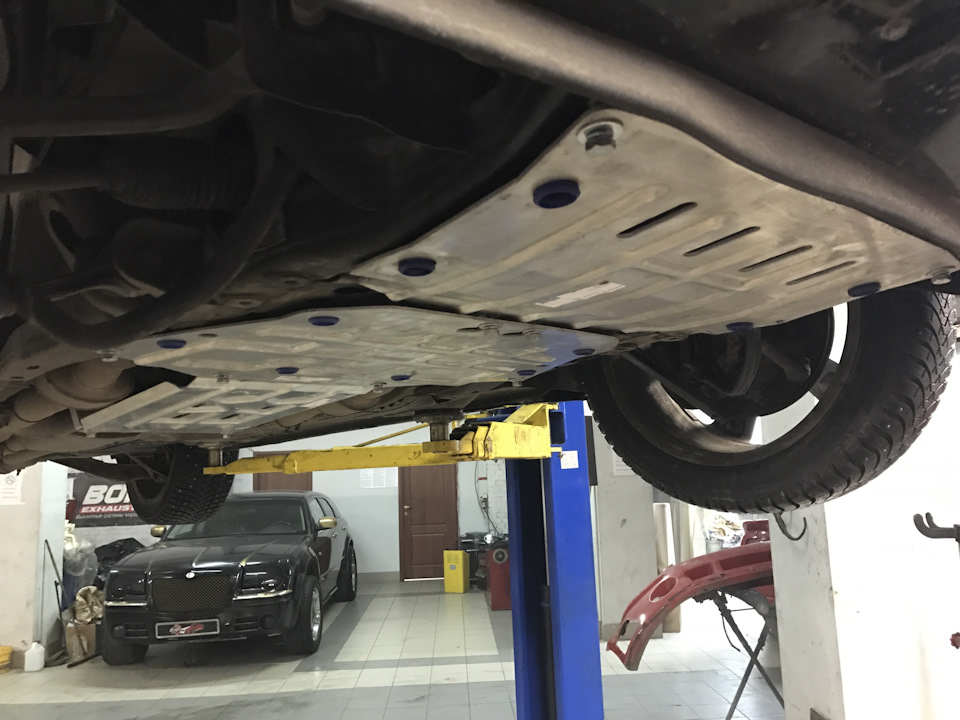 Защита картера и насос гура — Chevrolet Camaro V, 3,6 л, 2011 года ...