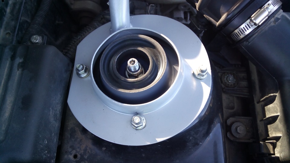 Амортизаторы, опоры, растяжка — ЗАЗ Chance, 1,5 л, 2010 года | своими ...