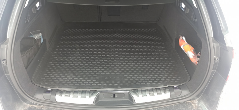Коврик и немного китая — Peugeot 508 SW (1G), 1,6 л, 2016 года ...