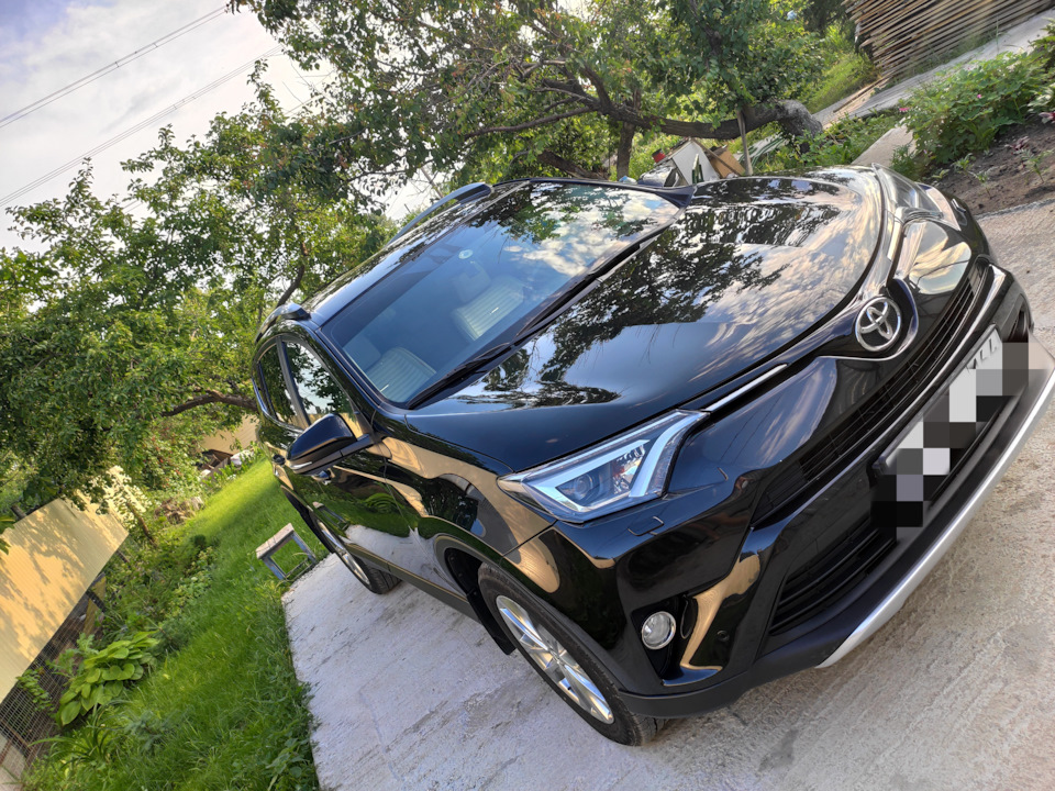 Уход за ЛКП. Воск SOFT 99 — Toyota RAV4 (IV), 2 л, 2016 года | тюнинг | DRIVE2