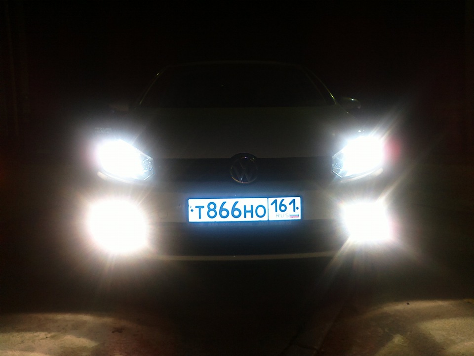 Поставил ксенон в ПТФ и лампочки КОЙТО в ближние — Volkswagen Golf Mk6 ...