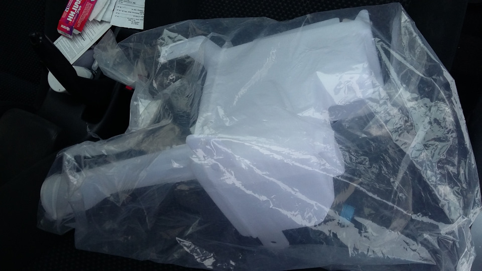 Бочек омывателя — Mitsubishi Lancer IX, 1,3 л, 2005 года | запчасти ...