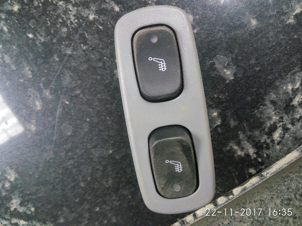 Кнопки обогрева — Chevrolet Lacetti Sedan, 1,8 л, 2008 года ...
