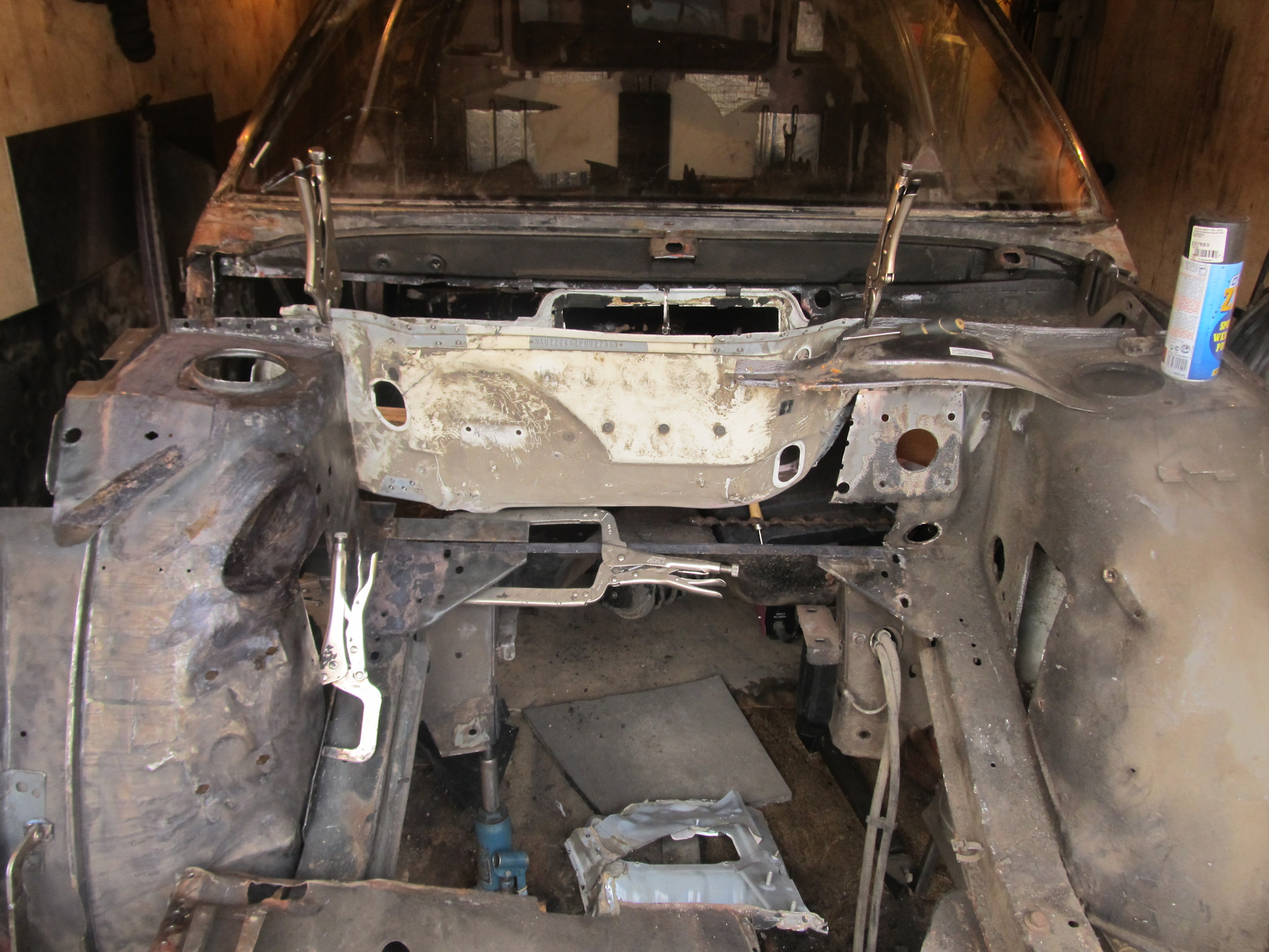 Примерка брызговика и моторного щитка )))) — Москвич 2335, 2 л, 2010 ...