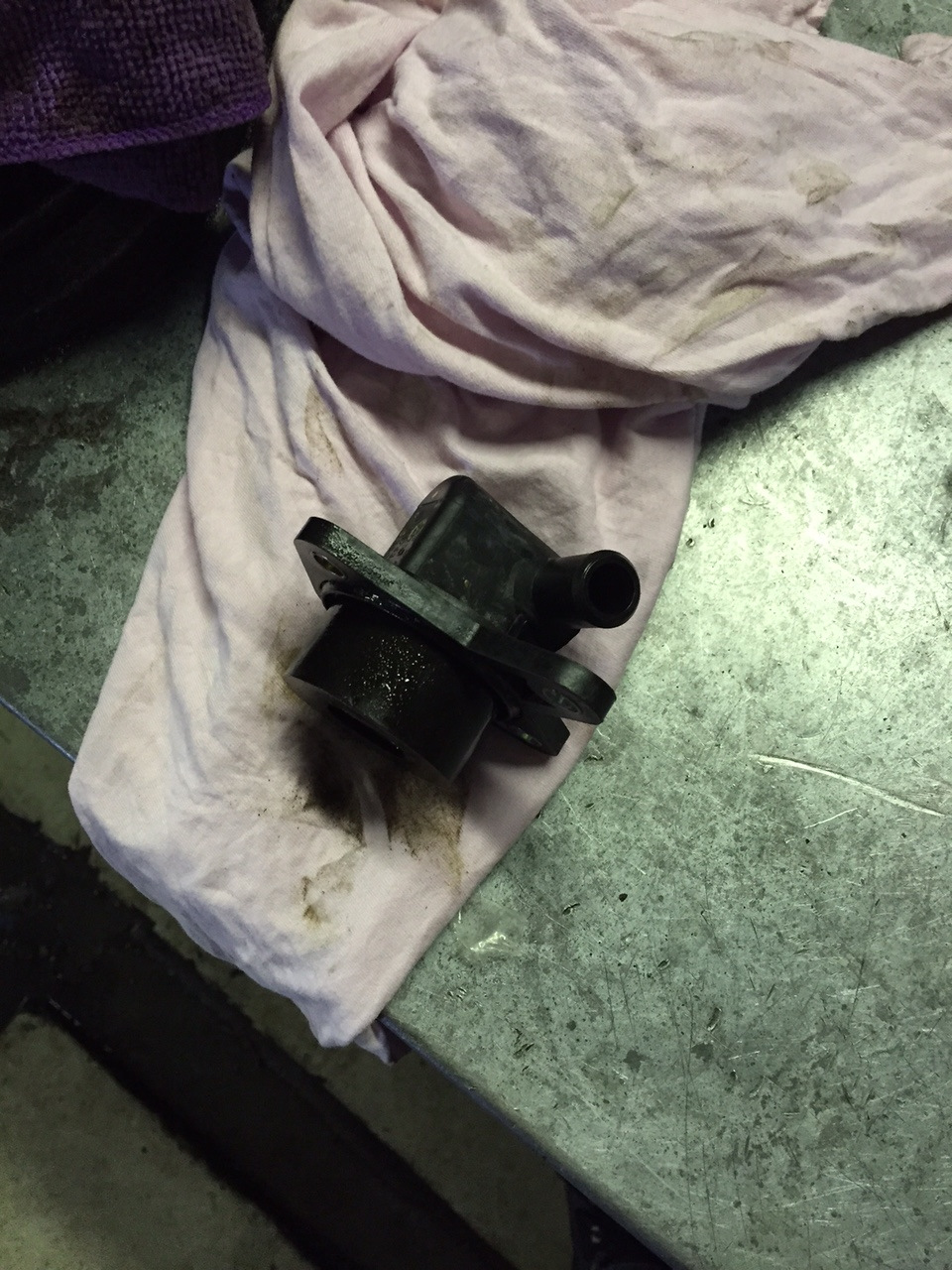 Замена клапана PCV — Jeep Grand Cherokee (WK2), 3,6 л, 2011 года ...