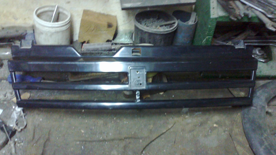 решотка в стиле ADIDAS — Lada 21099, 1,5 л, 1996 года | тюнинг | DRIVE2