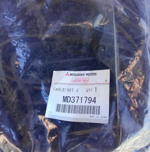 MD371794 ПРОВОДА ВЫСОКОВОЛЬТНЫЕ (комплект) PAJERO/MONTERO (00-06 ...