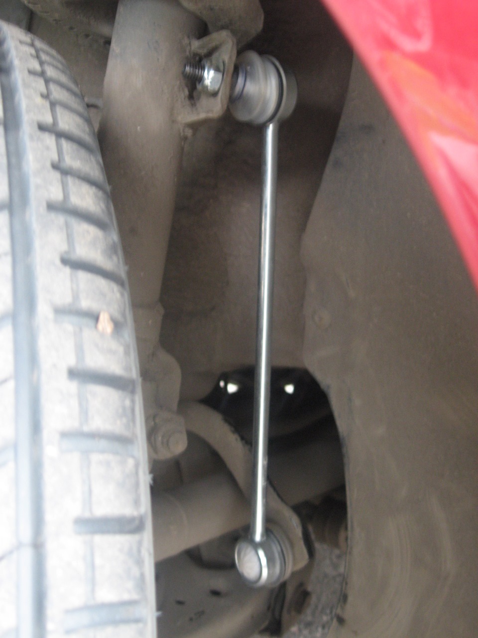 Стойка стабилизатора — Volkswagen Polo Hatchback Mk4F, 1,4 л, 2005 года ...