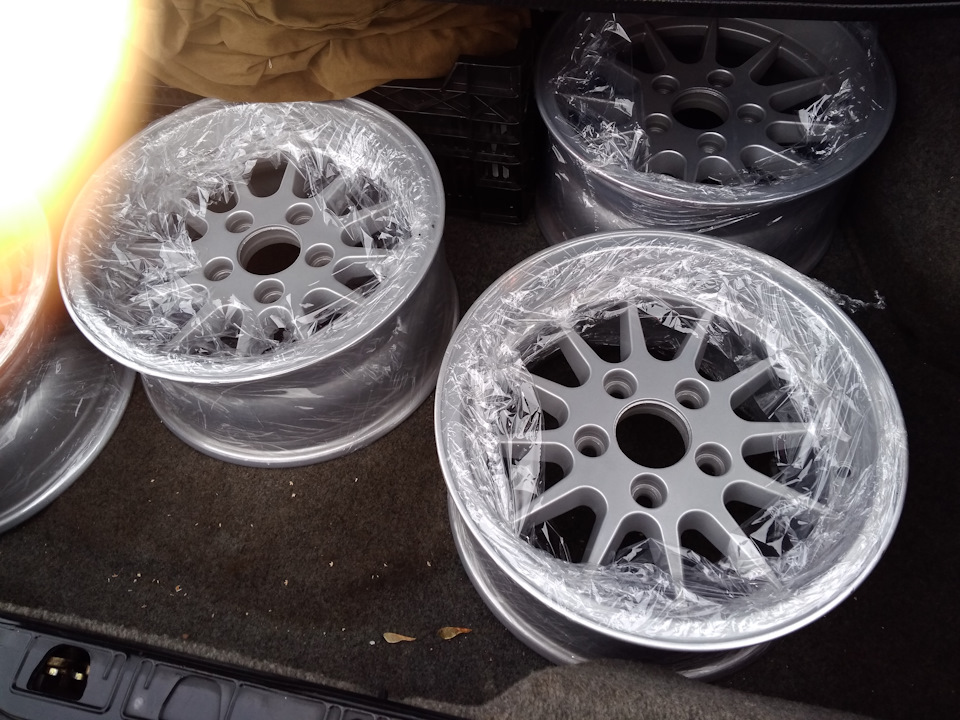 MIM R15 vol.2 — BMW 7 series (E32), 3,4 л, 1987 года | колёсные диски ...