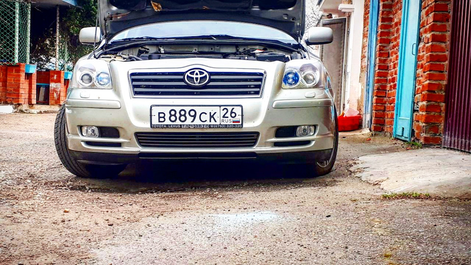 Загорелись ABS, TRC, VSC Ошибка c0371 — Toyota Avensis II, 2 л, 2005 ...