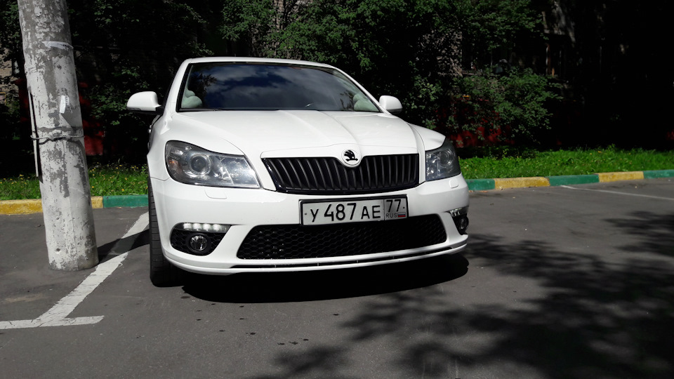 Бампер от RS на месте) — Skoda Octavia A5 Mk2, 1,8 л, 2012 года ...