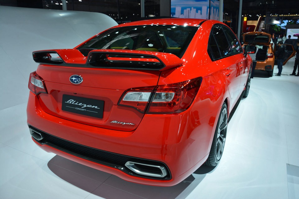 Subaru демонстрирует концептуальный седан Legacy Blitzen B4 — DRIVE2
