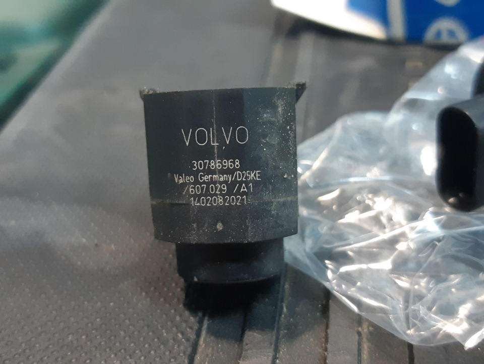 30786968 Датчик парковки Volvo | Запчасти на DRIVE2