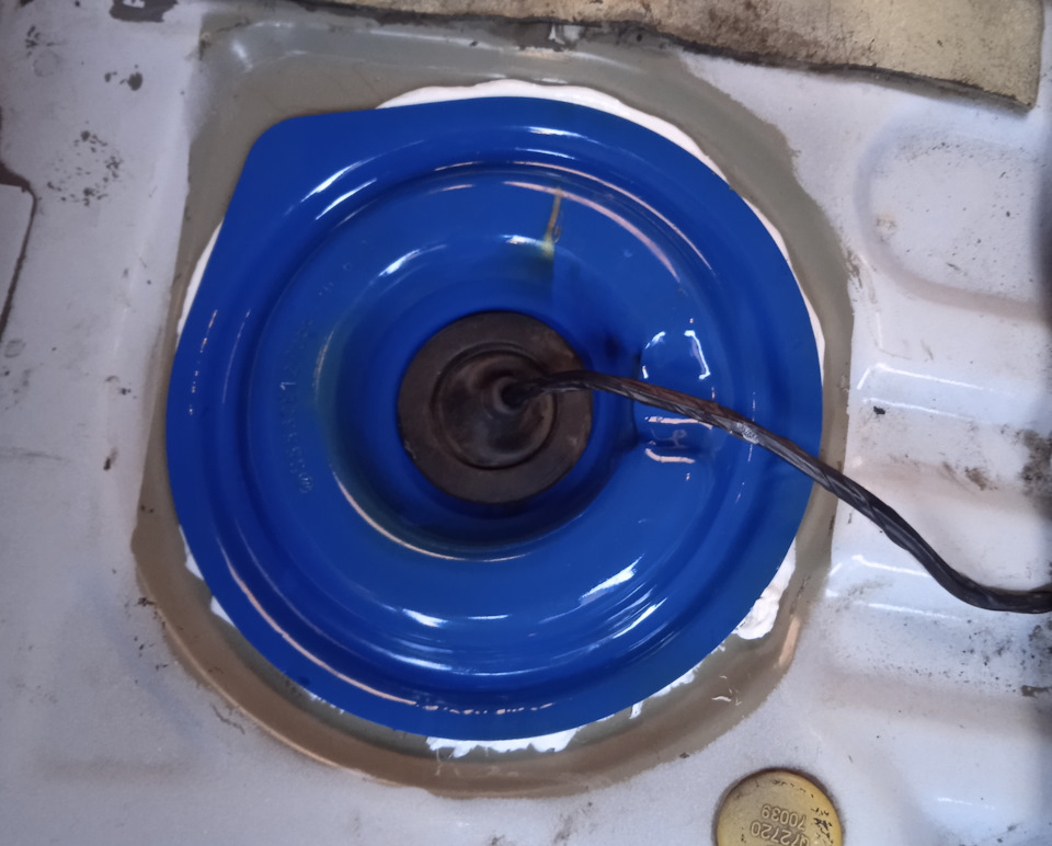 Замена бензонасоса и топливного фильтра — Lifan X60, 1,8 л, 2017 года ...