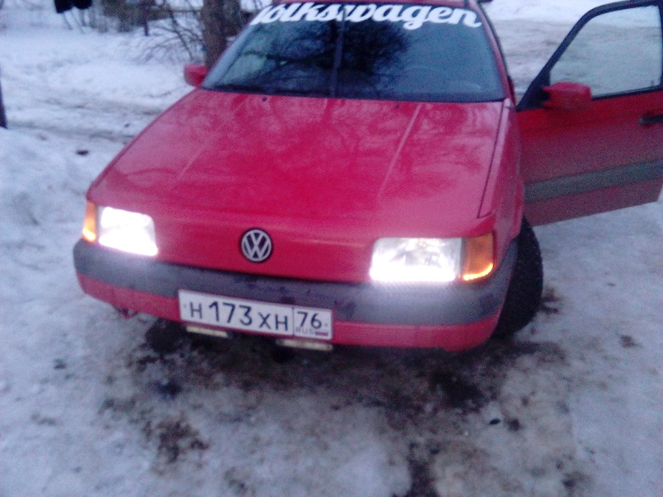 ходовые огни — Volkswagen Passat B3, 2 л, 1991 года | аксессуары | DRIVE2