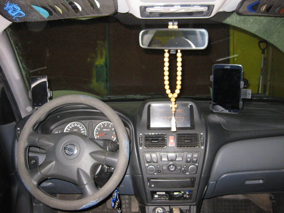 Кронштейны для мобилок :) — Nissan Almera II (N16), 1,5 л, 2006 года ...