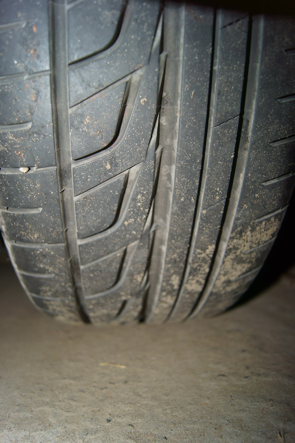 Bridgestone Potenza RE001 Adrenalin — Hyundai Elantra (3G), 2 л, 2004 ...