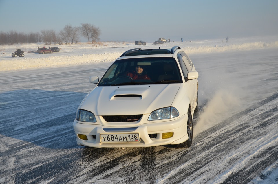 проверка пирелли на льду, зачет сдан…)) — Toyota Caldina (210), 2 л ...