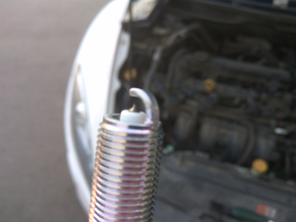 ТО. Замена свечей FORD 5158132 — Mazda 6 (2G) GH, 2,5 л, 2008 года ...