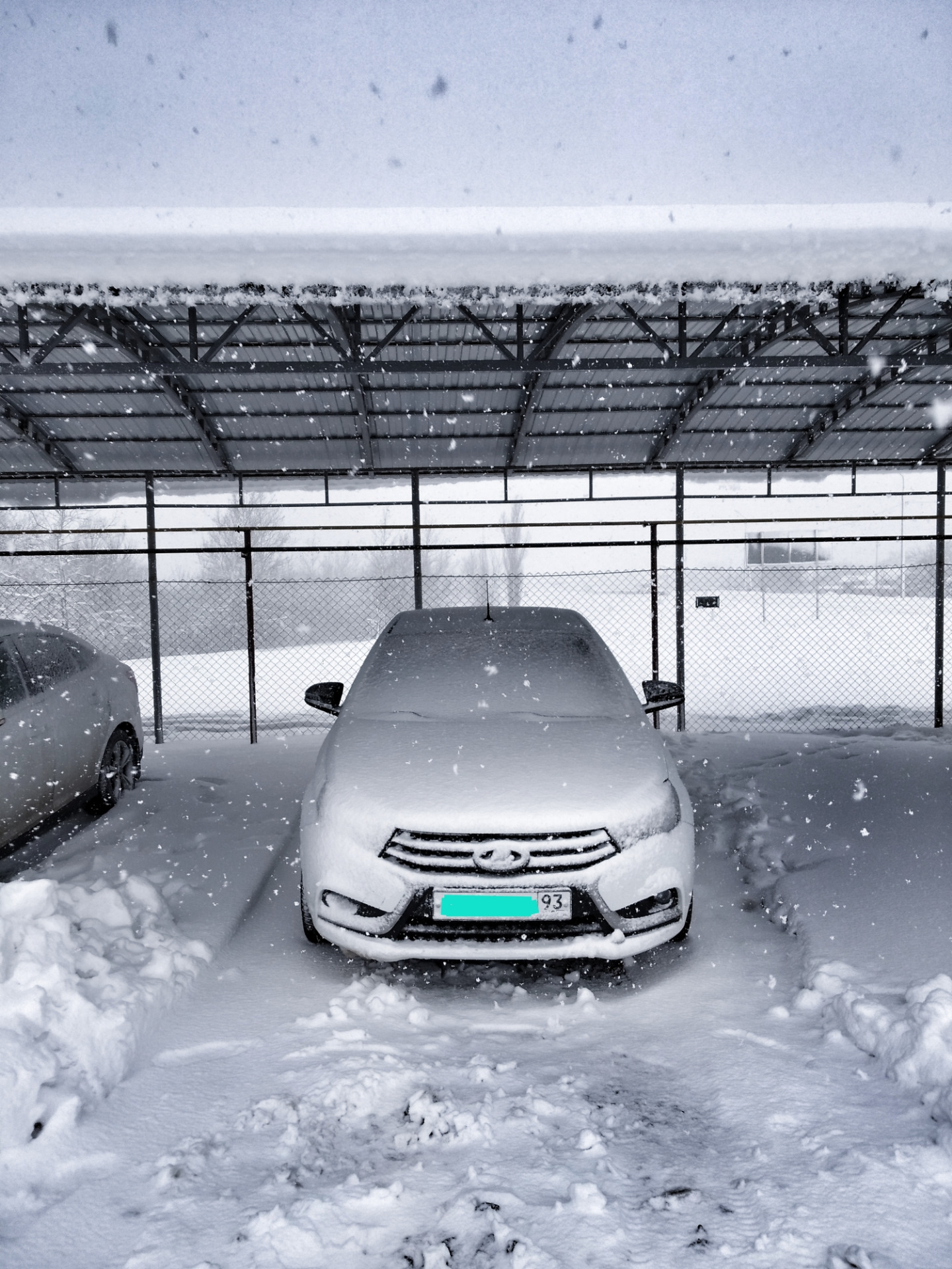 Ограничители дверей нового образца — Lada Vesta, 1,6 л, 2019 года ...