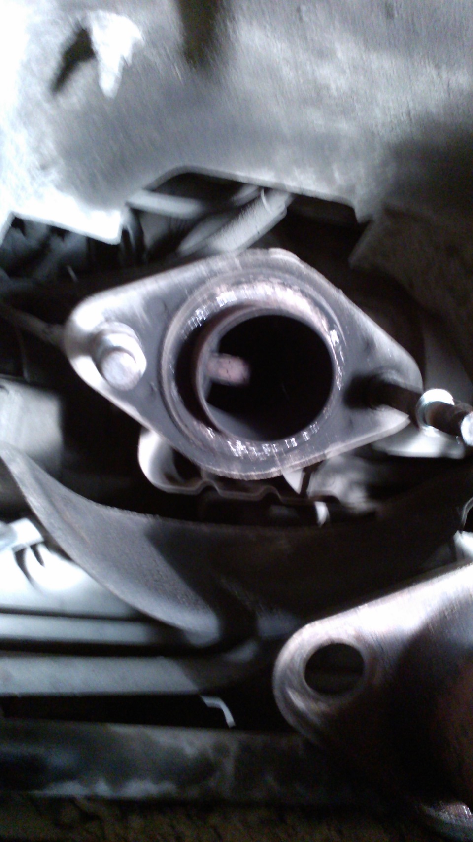 уплотнительное кольцо глушителя — Mazda Demio (2G), 1,5 л, 2003 года ...