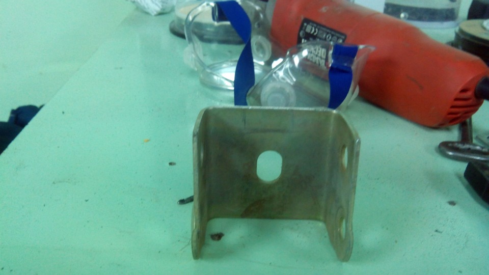 Домики для амортизаторов — Lada 21072, 1,5 л, 2002 года | своими руками ...