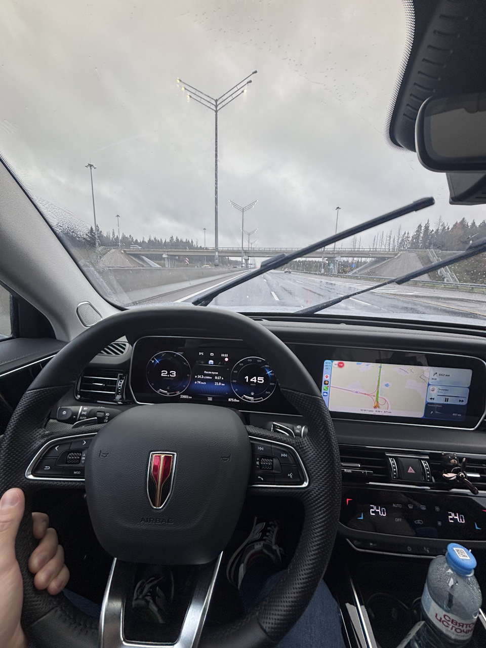 «3300км за неделю» или «поездка в Питер» — Hongqi HS5, 2 л, 2024 года ...