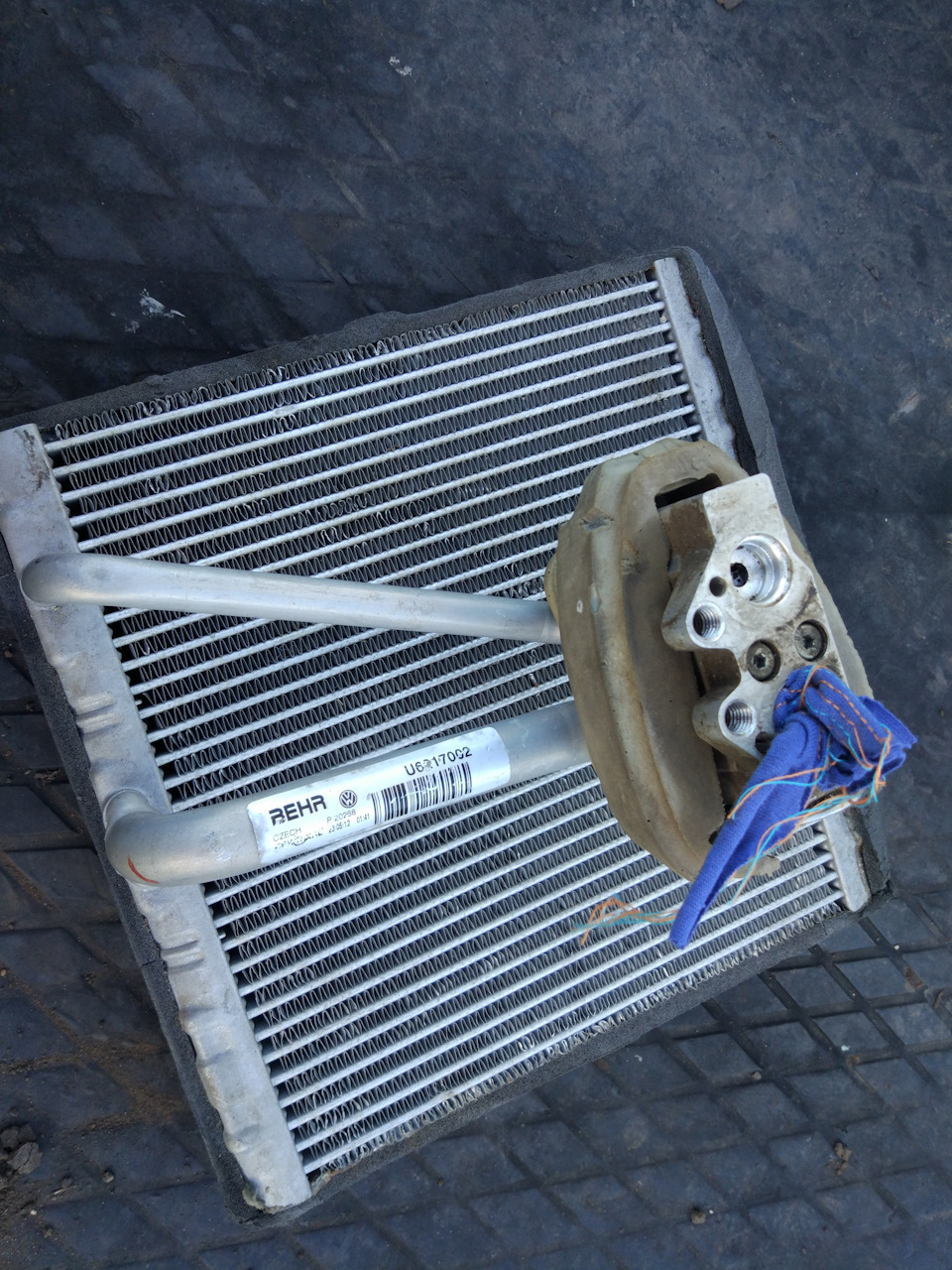 Сдулся кондиционер или замена испарителя (часть 2) — Volkswagen Polo ...