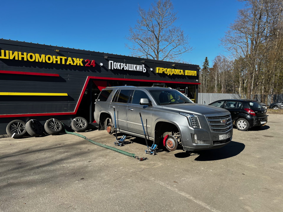 Сделал ТО, заменил тормозные диски, переобулся на лето — Cadillac ...