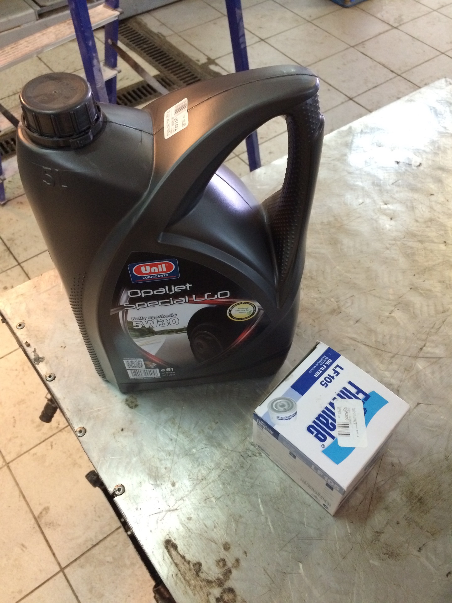 Замена масла — Chevrolet Niva, 1,7 л, 2012 года | плановое ТО | DRIVE2