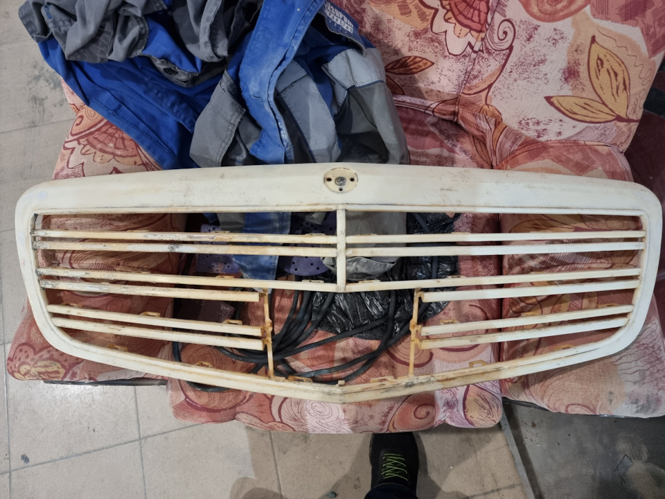 Решетка радиатора s65 — оригинал и неоригинал — Mercedes-Benz S-Class ...