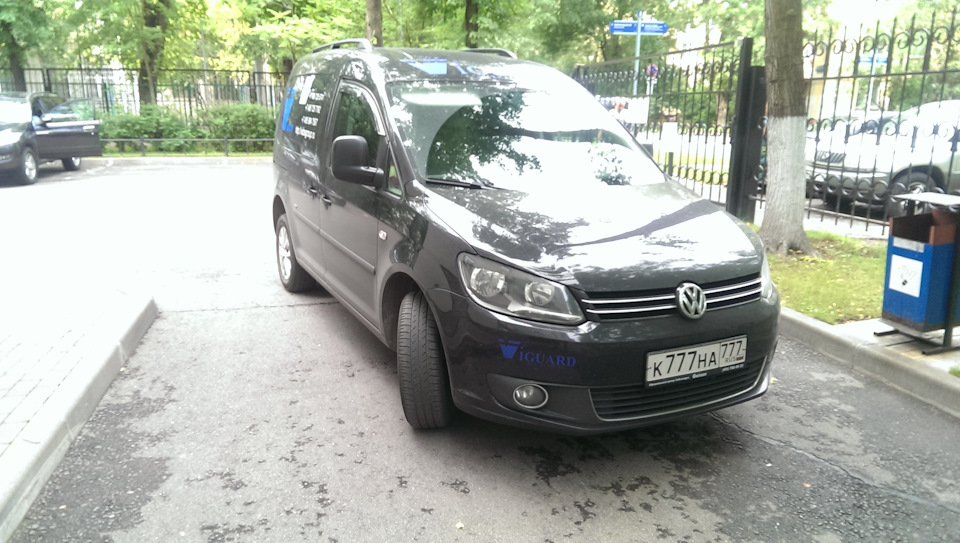 Пыж стоит, катаю на Caddy — Peugeot Partner Tepee, 1,6 л, 2009 года ...