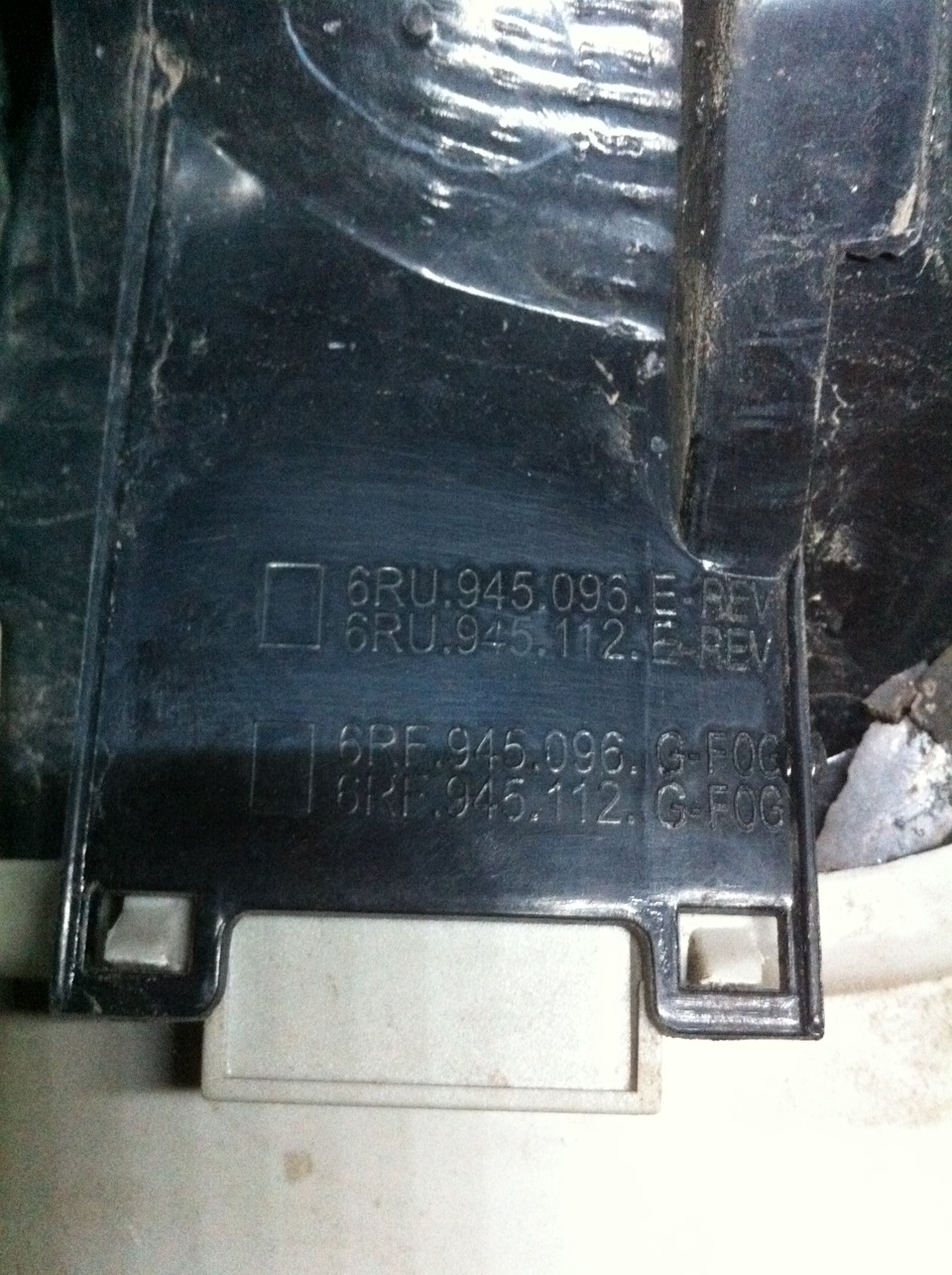 Задний правый фонарь. — Volkswagen Polo Sedan, 1,6 л, 2013 года ...