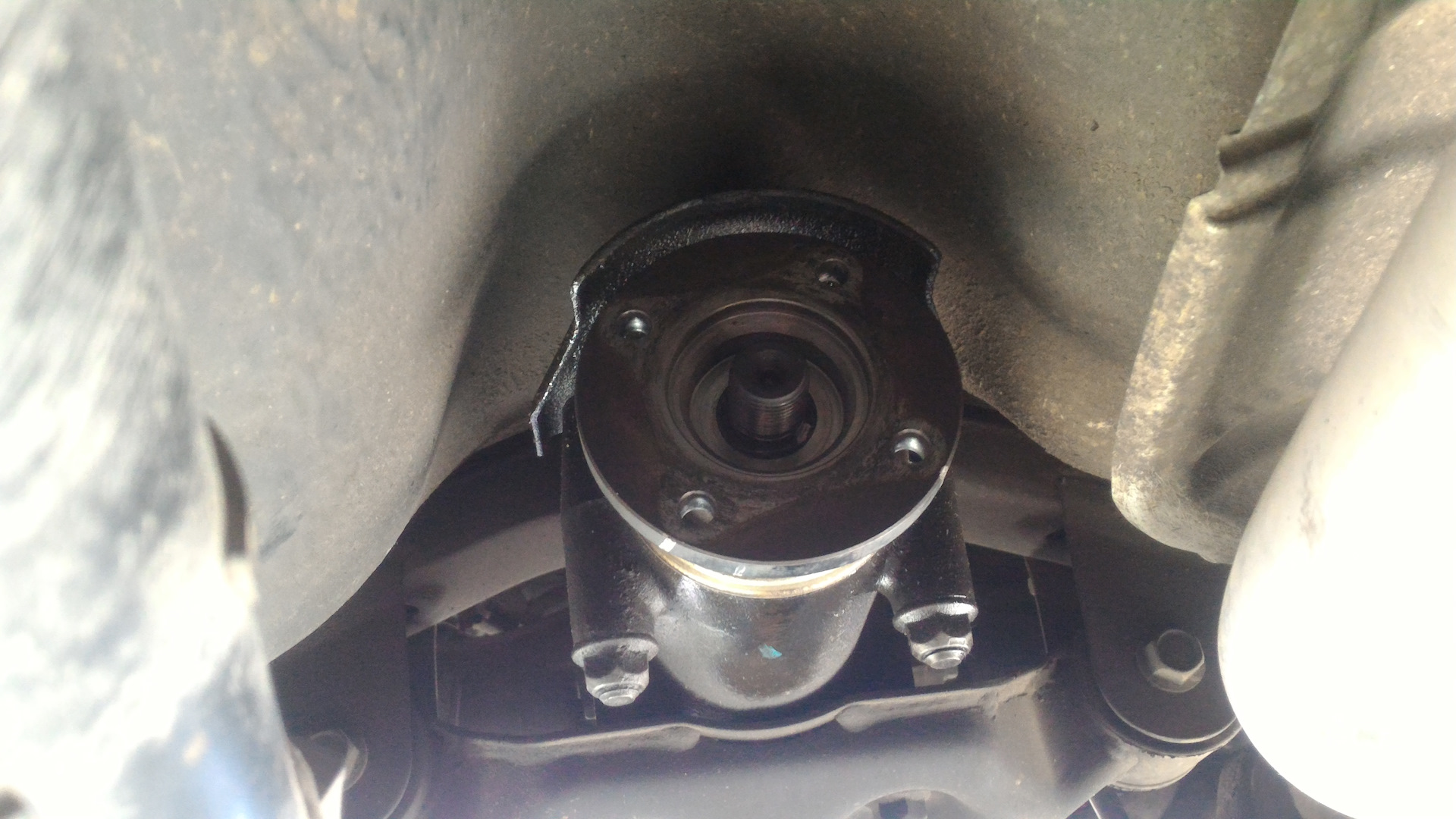 Замена сальника хвостовика заднего редуктора + Suprotec — Subaru Legacy ...