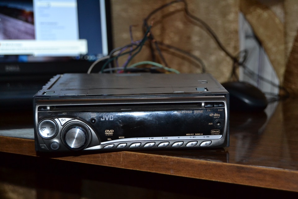 Задымелась магнитола JVC KD-DV4405 — Ford Transit (5G), 2,5 л, 1996 ...