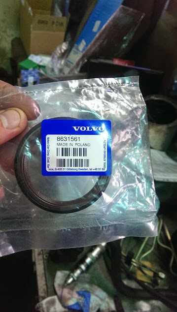 8631561 Уплотняющее кольцо, распределительный вал Volvo | Запчасти на ...
