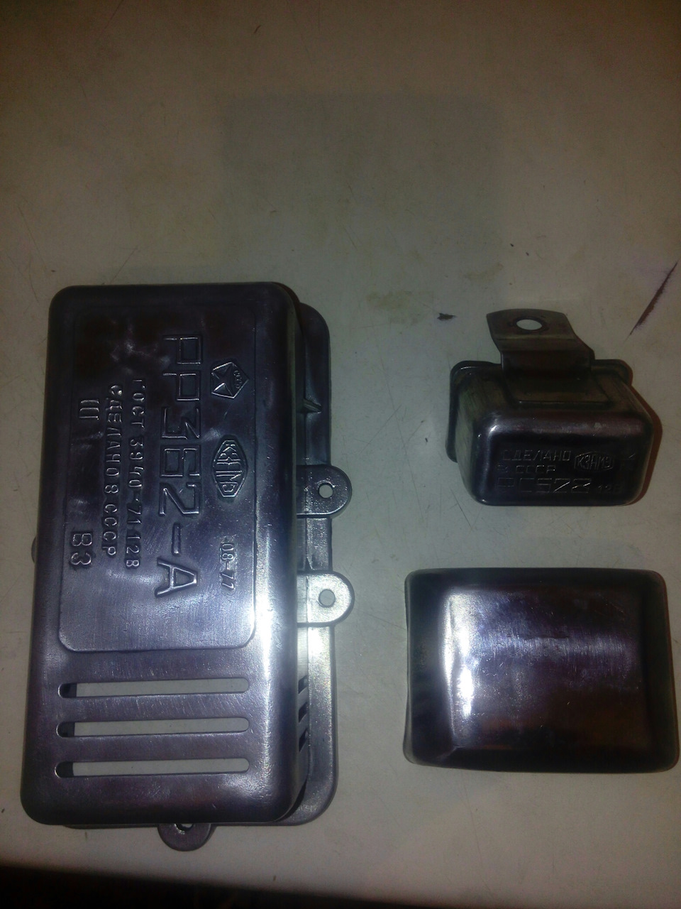 1071128 Петля двери Ford | Запчасти на DRIVE2