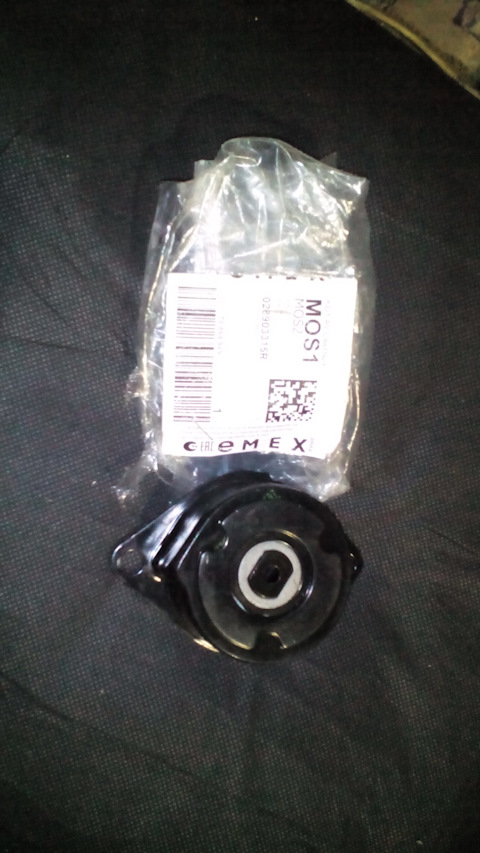 028903315R Натяжитель приводного ремня в сборе AUDI, FORD Galaxy, SEAT ...