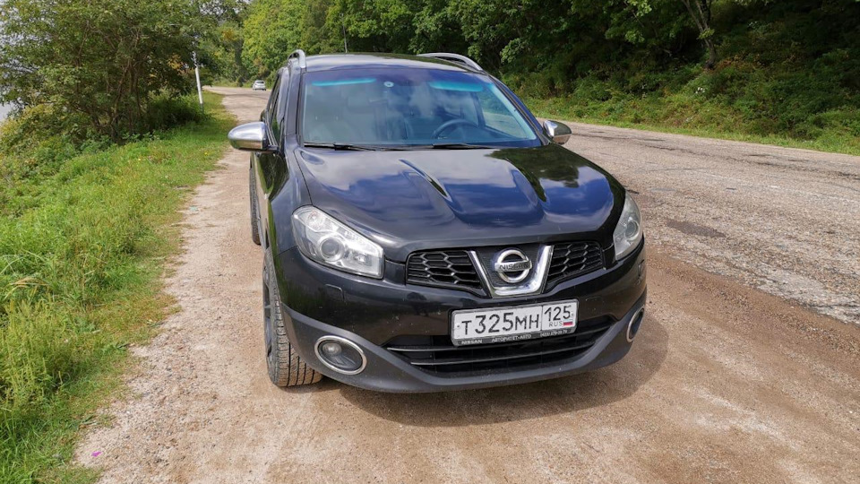 Щетки дворников — Nissan Qashqai+2, 2 л, 2012 года | запчасти | DRIVE2