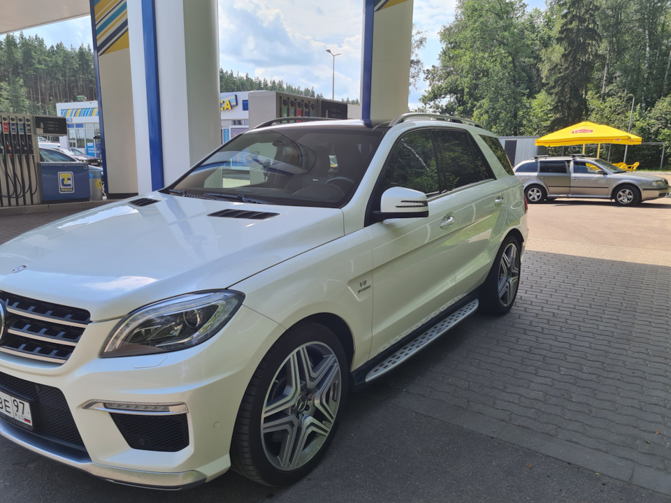 Меняем лобовое — Mercedes-Benz ML 63 AMG (W166), 5,5 л, 2013 года ...