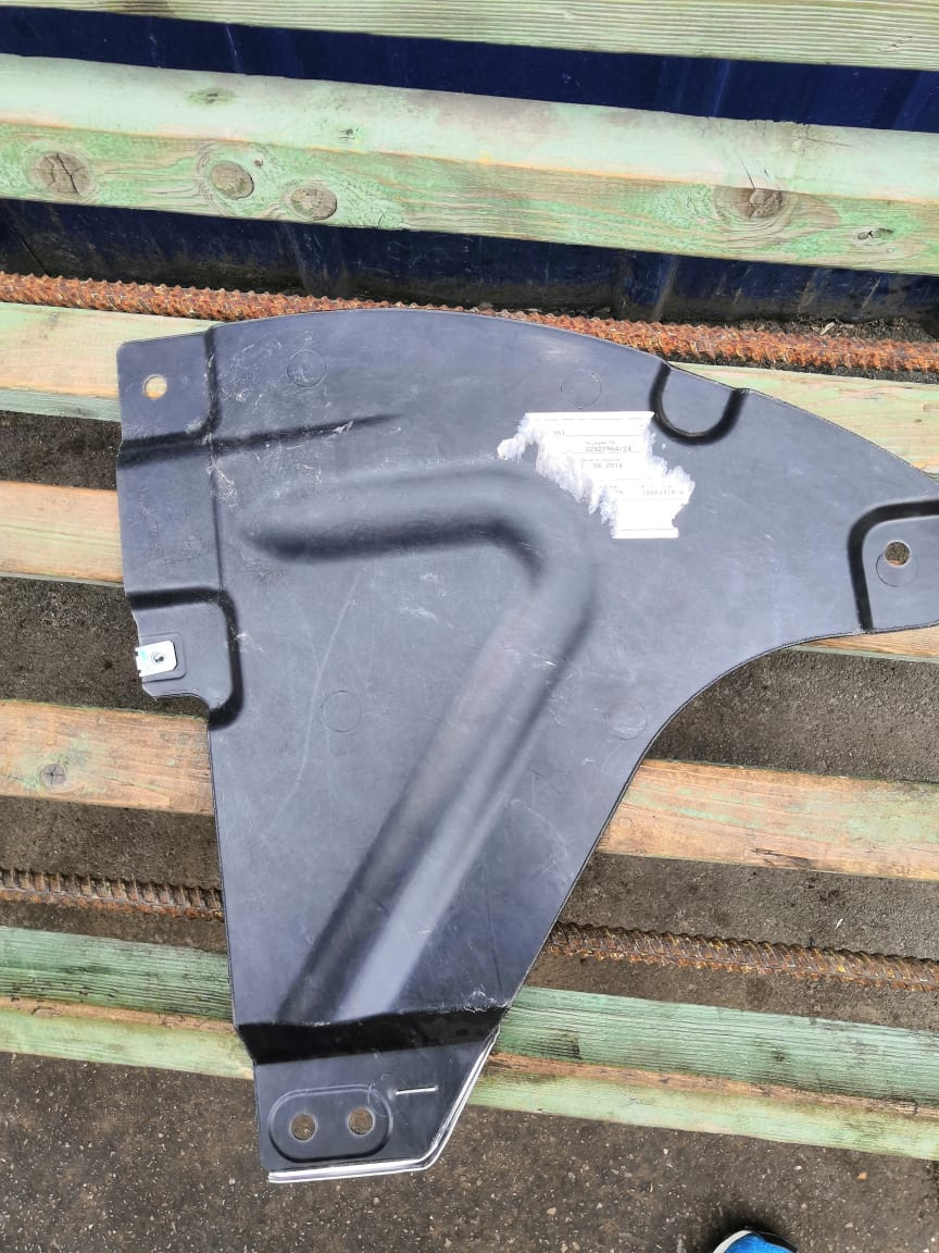 Ремонт пластиковых защит днища — BMW 3 series Convertible (E93), 2,5 л ...