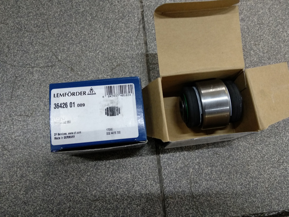 Плавающие сайлентблоки задних кулаков — BMW 1 series (E81/E87), 2 л ...