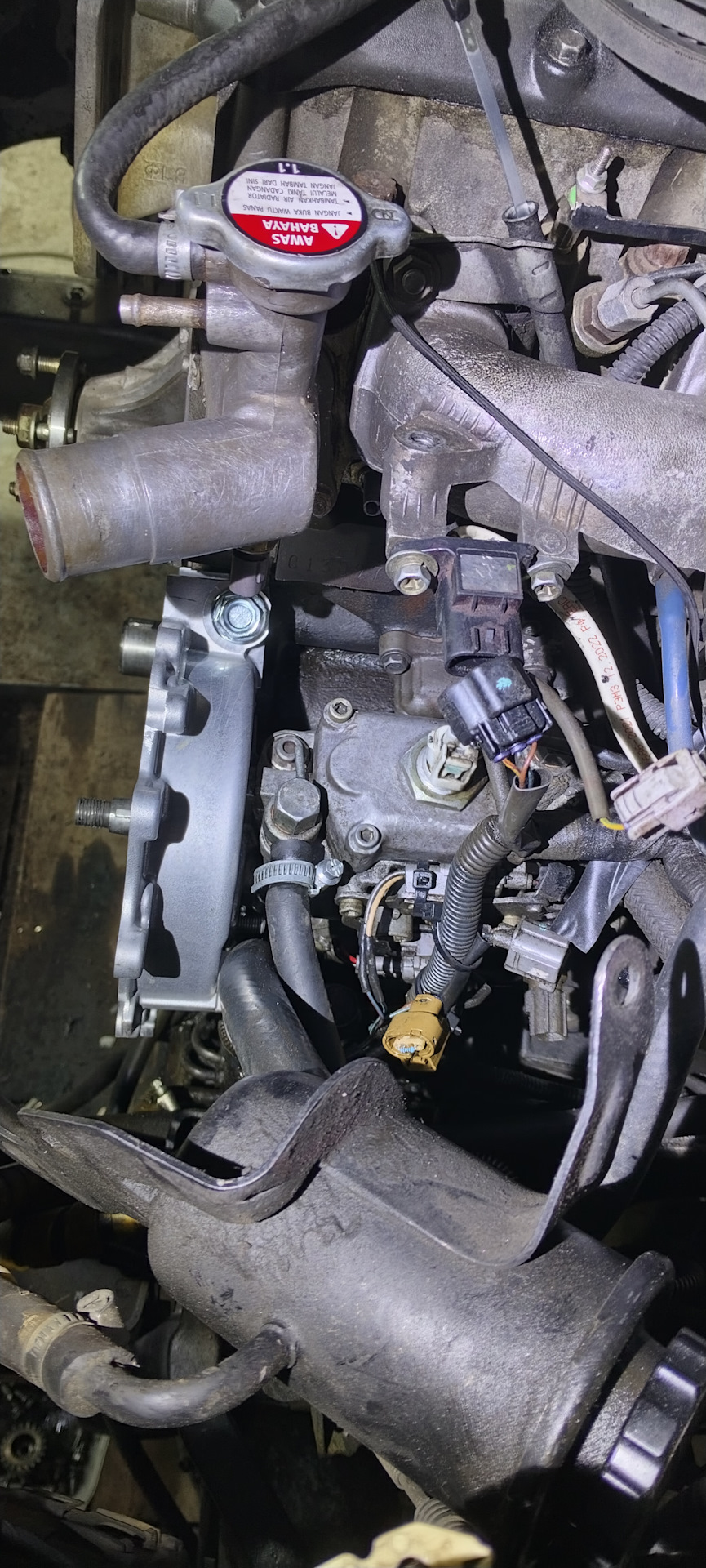 Ремонт двигателя. — Ford Explorer (2G), 3 л, 1998 года | своими руками ...