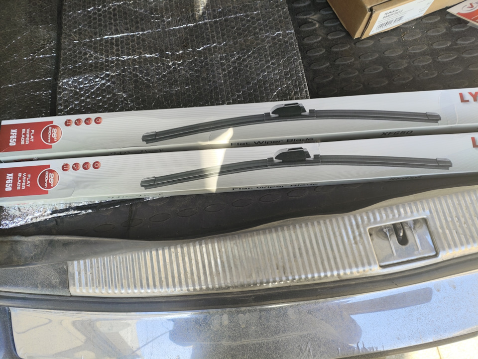 Всё с маркетплейсов) — Volkswagen Touareg (1G), 3,2 л, 2006 года ...