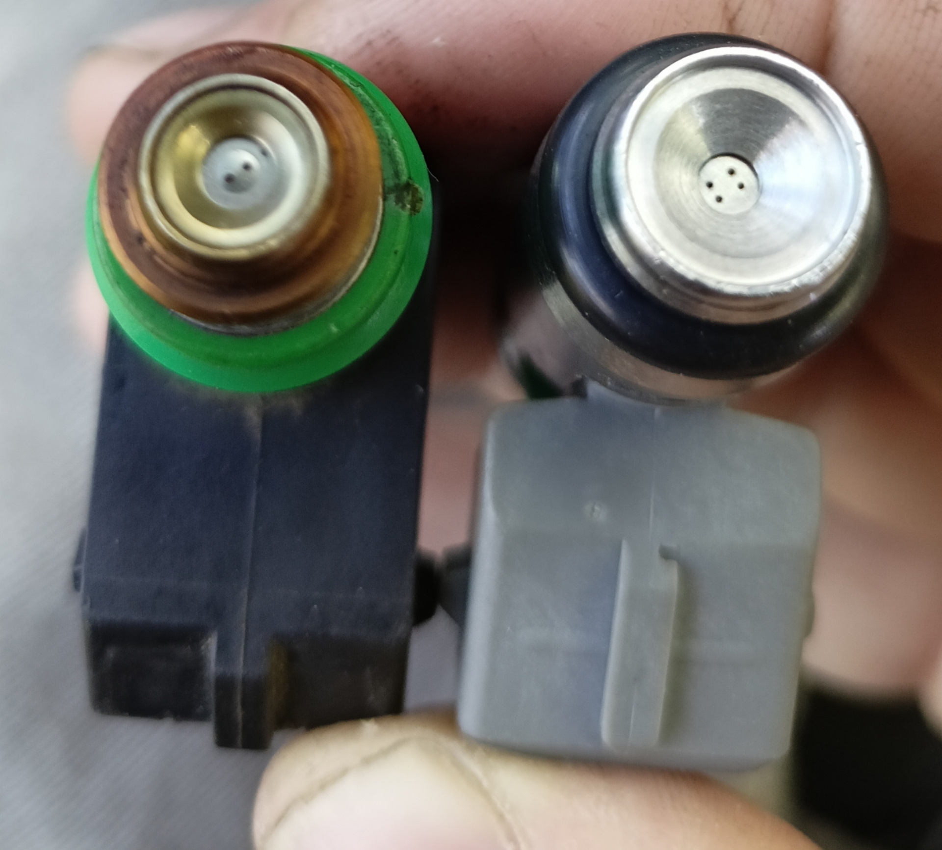 Автодок продает Подделку 7701206043 — Renault Scenic II, 2 л, 2008 года ...