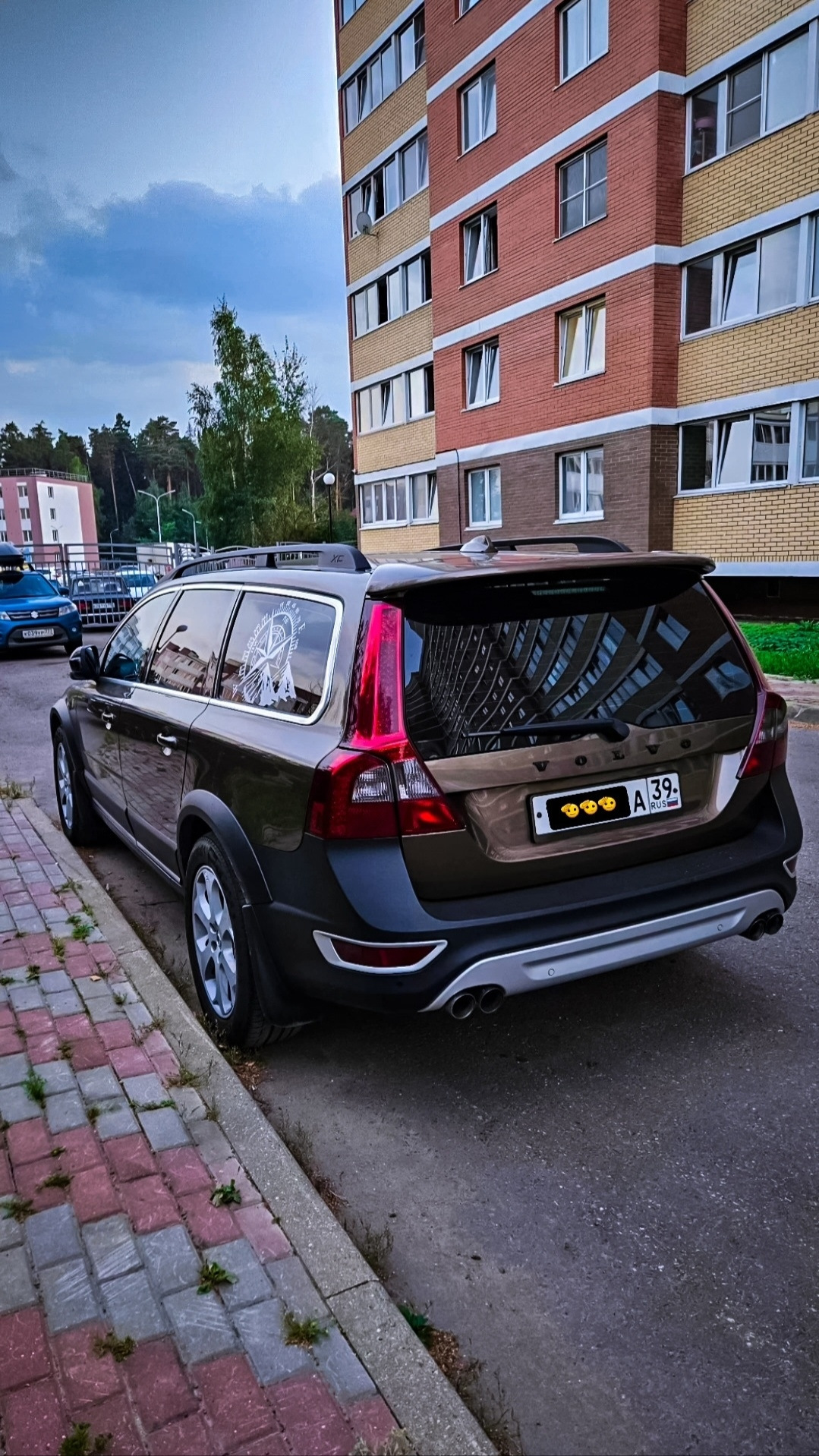 Добро пожаловать в семью) — Volvo XC70 III, 2,4 л, 2011 года | покупка машины | DRIVE2